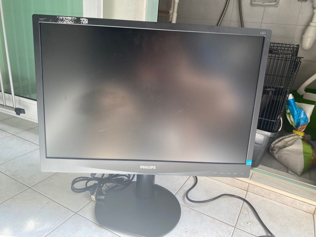 Philips Monitor/ Computer Monitor , Computers & Tech, Desktops on Carousell