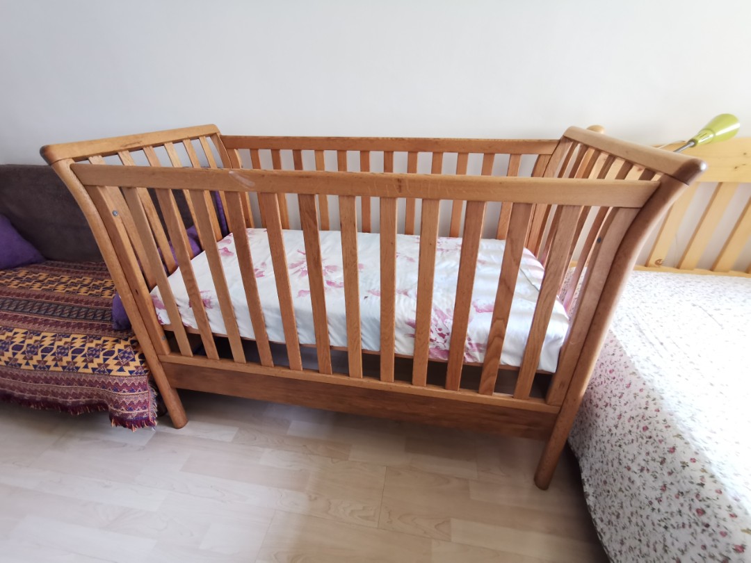 mamas&papas SOLID WOOD baby cot bed, Babies & Kids, Baby Nursery & Kids ...