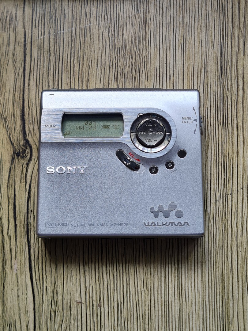 Sony MZ-N920 Walkman Minidisc Player Recorder, Audio, Portable Music ...