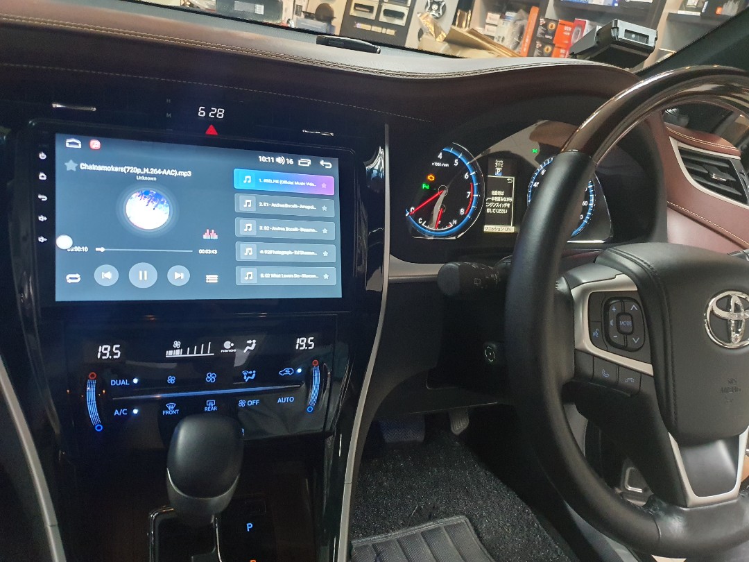 TOYOTA HARRIER LATEST ANDROID CAR PLAYER HEADUNIT, Car Accessories ...
