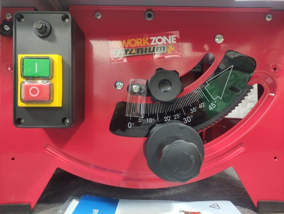 Workzone 1200W Table Saw, Commercial & Industrial, Construction Tools ...