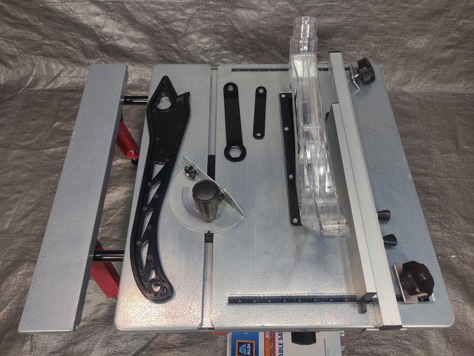 Workzone 1200W Table Saw, Commercial & Industrial, Construction Tools ...