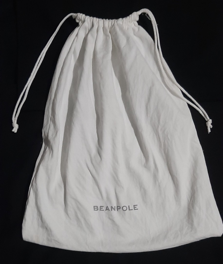 Beanpole dustbag white, Women's Fashion, Bags & Wallets, Purses ...