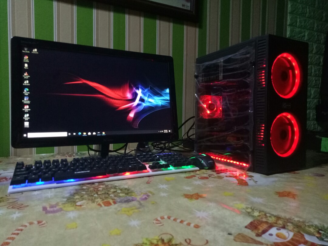 Computer set, Computers & Tech, Desktops on Carousell