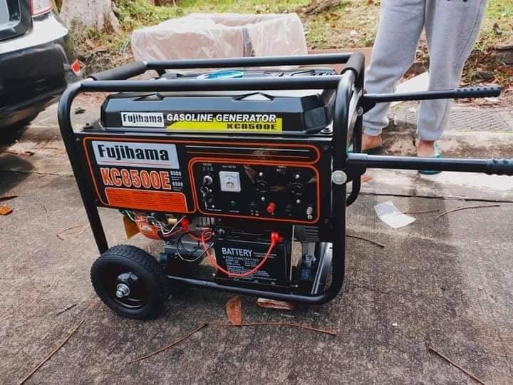 Fujihama KC8500e Gasoline Generator, Commercial & Industrial ...