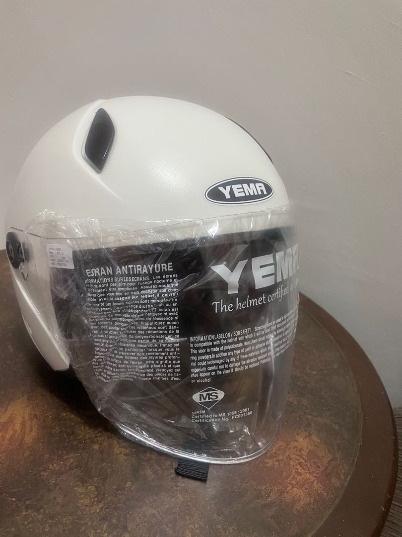 Helmet Yema, Motorbikes on Carousell