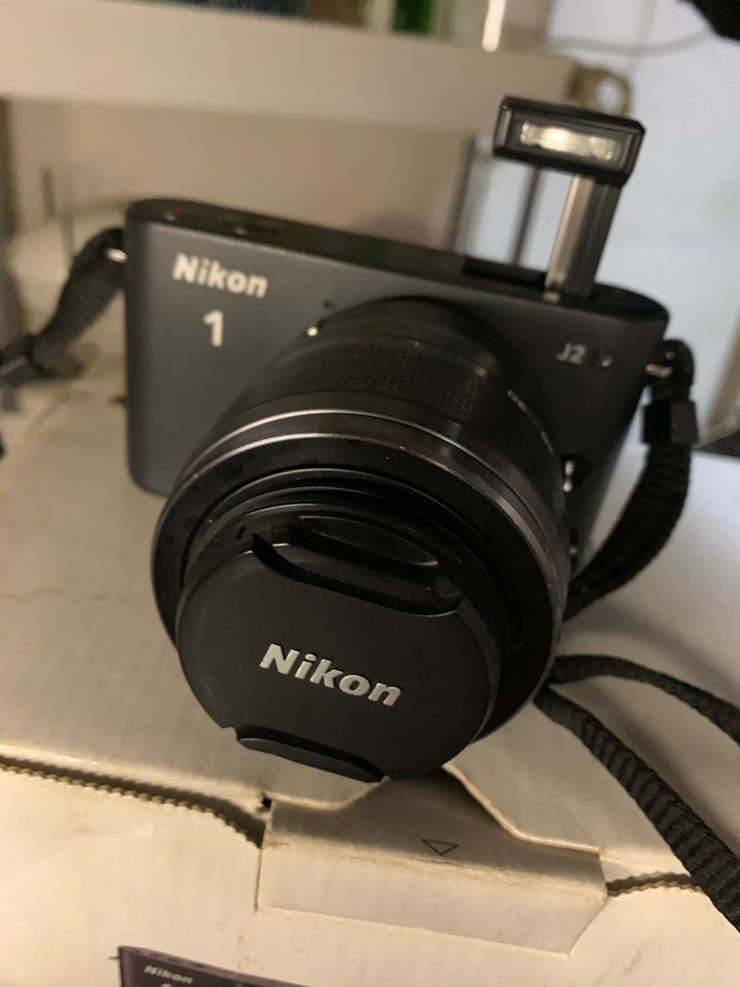 Nikon 1 J2 Mirrorless Vlogging Camera, Photography, Cameras on Carousell