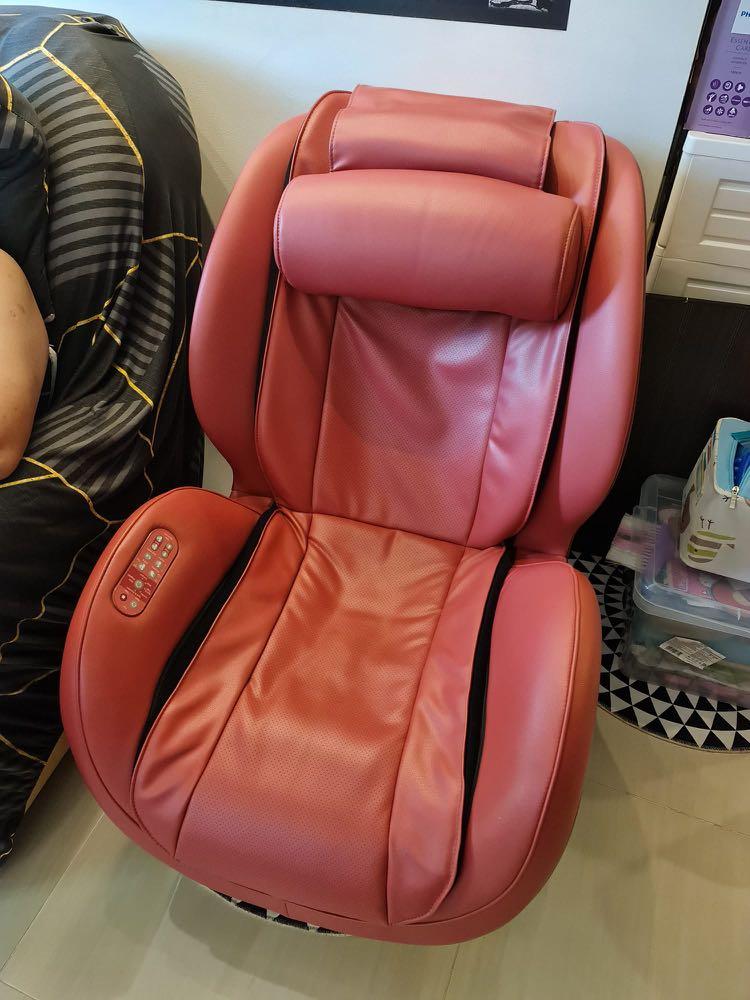 Osim Udivine Mini package with Osim Ustiletto, Furniture & Home Living ...