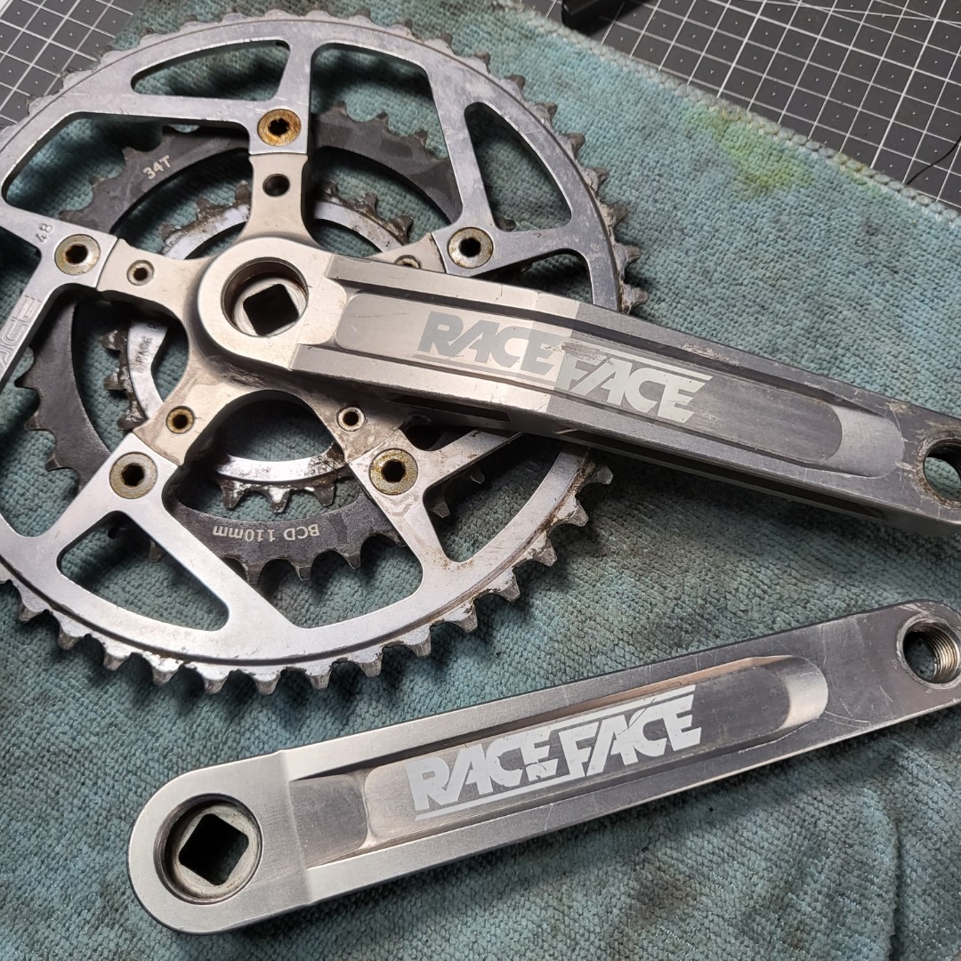 Race Face retro crank arm with PACE chainring, Sports Equipment ...