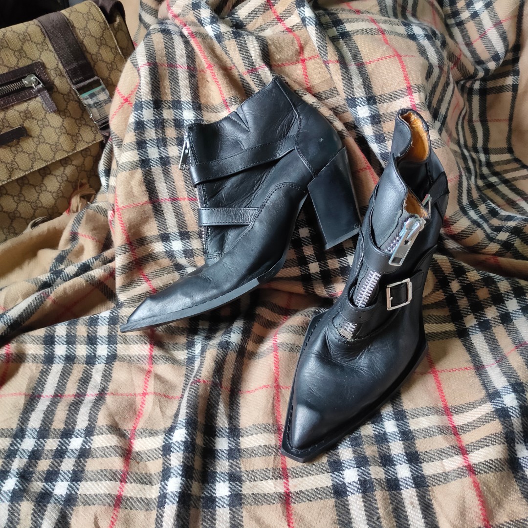 RARE JOHN FLUEVOG SHOES | Swordfish Buckle Boots, Men's Fashion ...