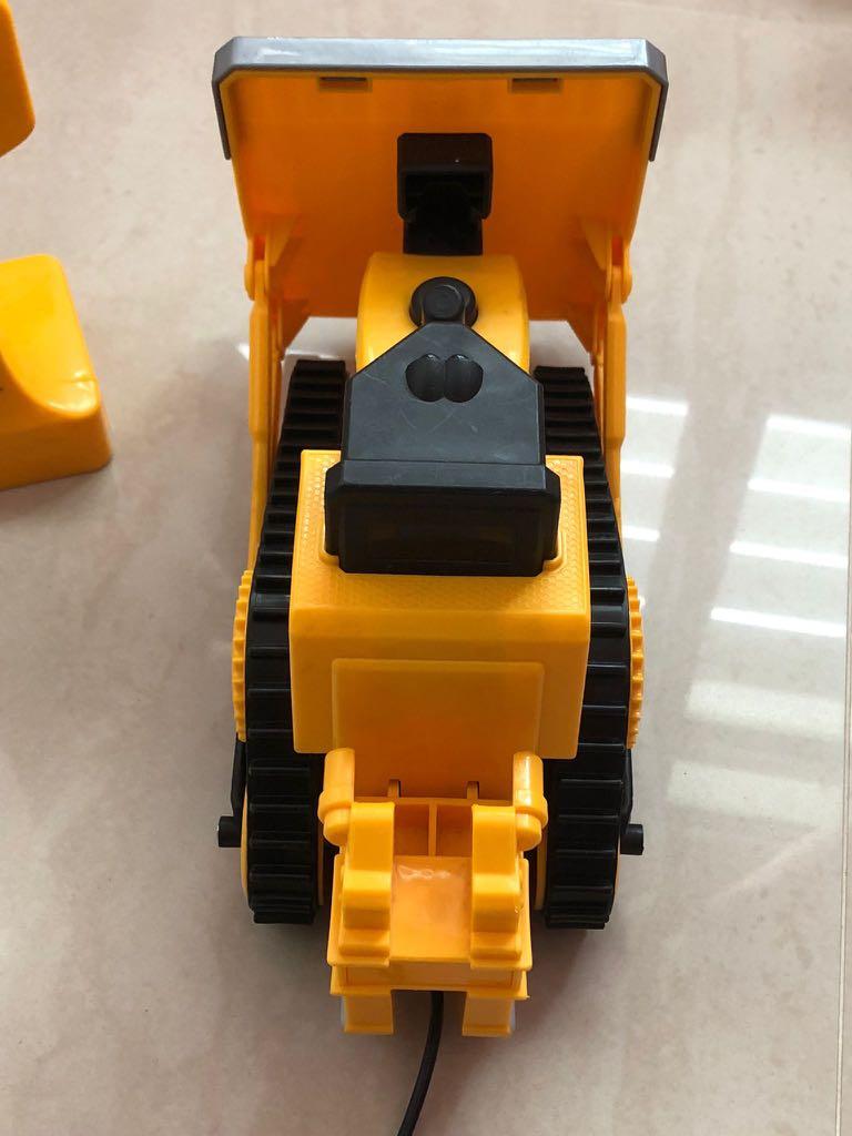 Remote control Caterpillar Truck, Hobbies & Toys, Toys & Games on Carousell