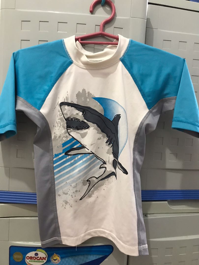 Rush guard for kids, Babies & Kids, Babies & Kids Fashion on Carousell