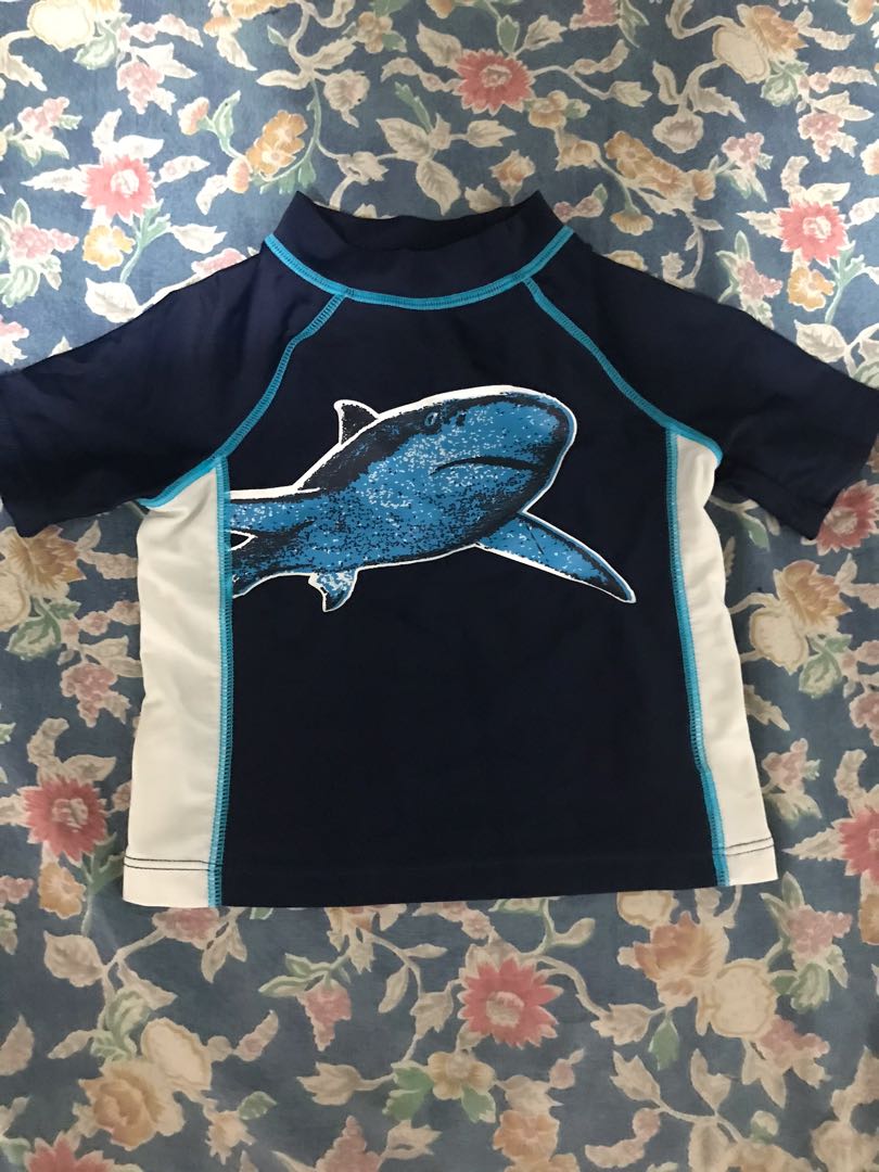 Rush guard for kids, Babies & Kids, Babies & Kids Fashion on Carousell
