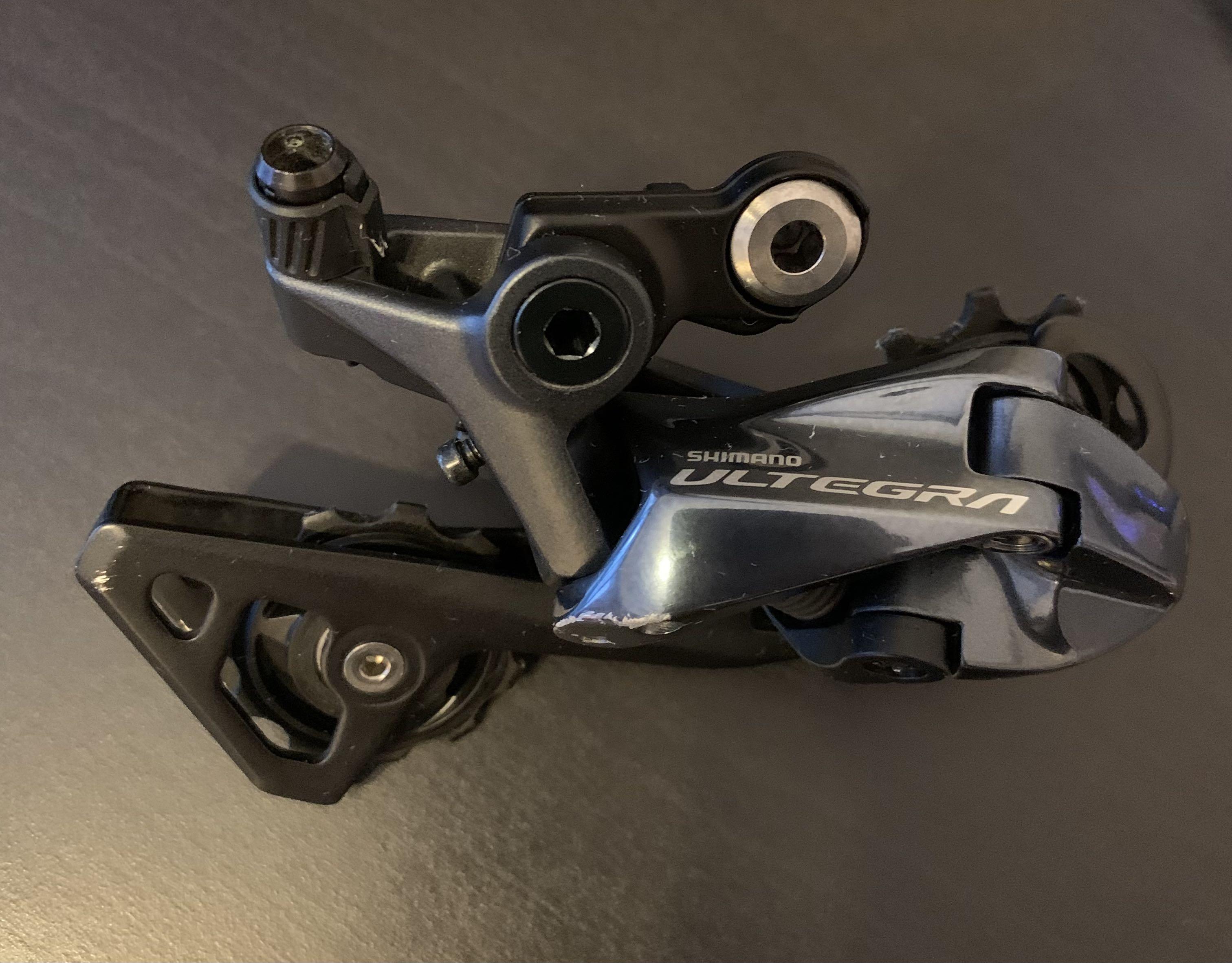 Shimano Ultegra R8000 Rear Derailleur, Sports Equipment, Bicycles ...