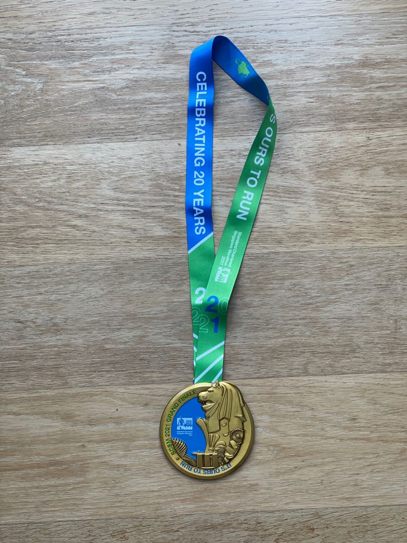 Standard Chartered Singapore Marathon SCSM 2021 Grand Finale medal ...