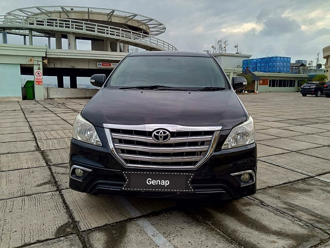Toyota INNOVA V diesel 2.5 AT 2013 angs 2.9 jt, Mobil & Motor, Mobil ...