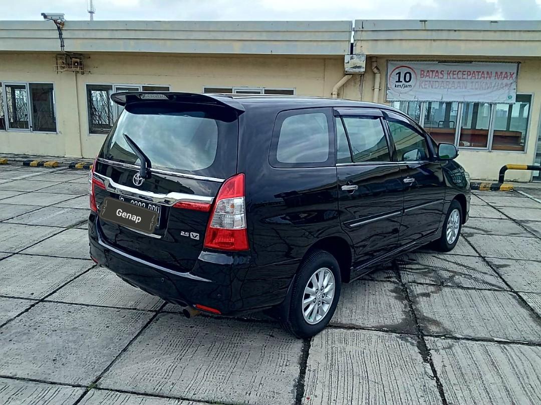 Toyota INNOVA V diesel 2.5 AT 2013 angs 2.9 jt, Mobil & Motor, Mobil ...