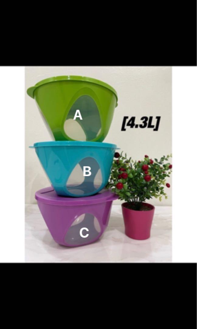 Tupperware outdoor bowl 4.3L (1), Furniture & Home Living, Kitchenware ...