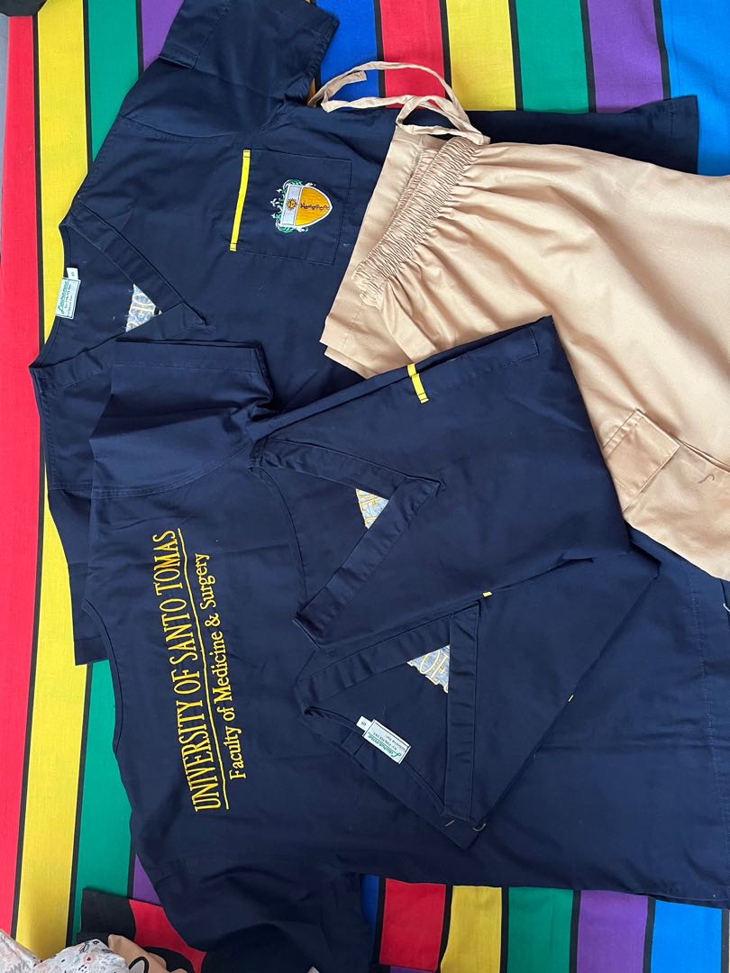 UST Medicine Type B Uniform/Scrubs, Women's Fashion, Tops, Others Tops ...