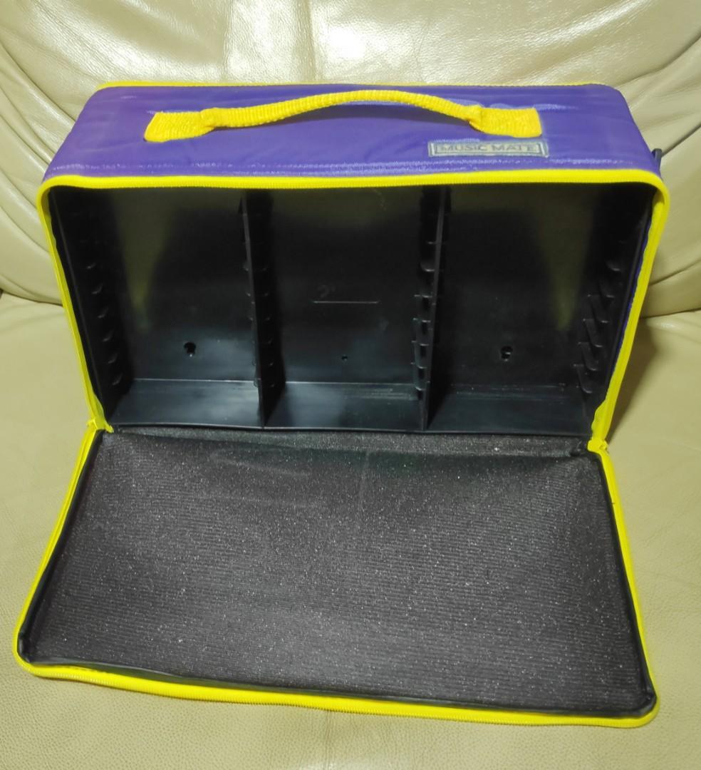 vintage cassette carrying case, Hobbies & Toys, Collectibles ...