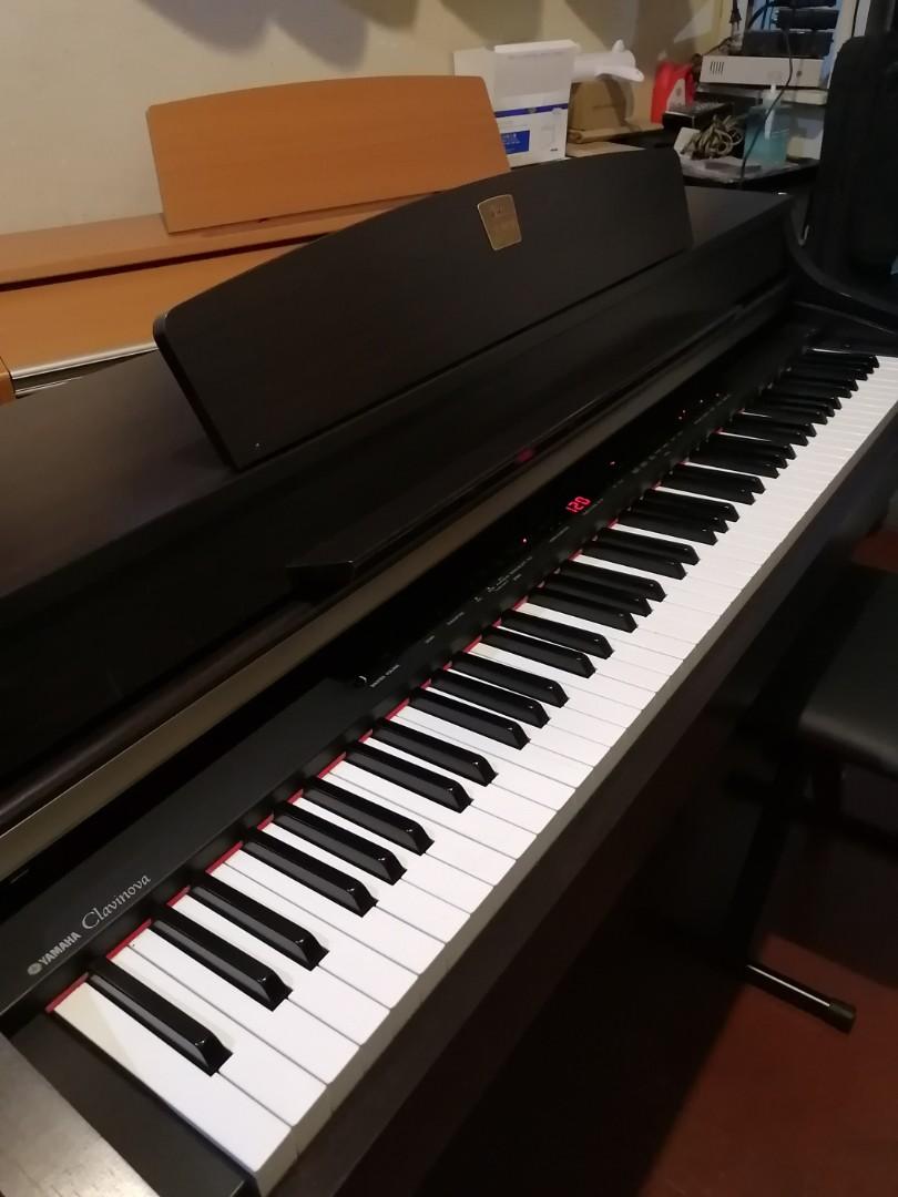 Yamaha Clavinova CLP330, Hobbies & Toys, Music & Media, Musical Instruments on Carousell