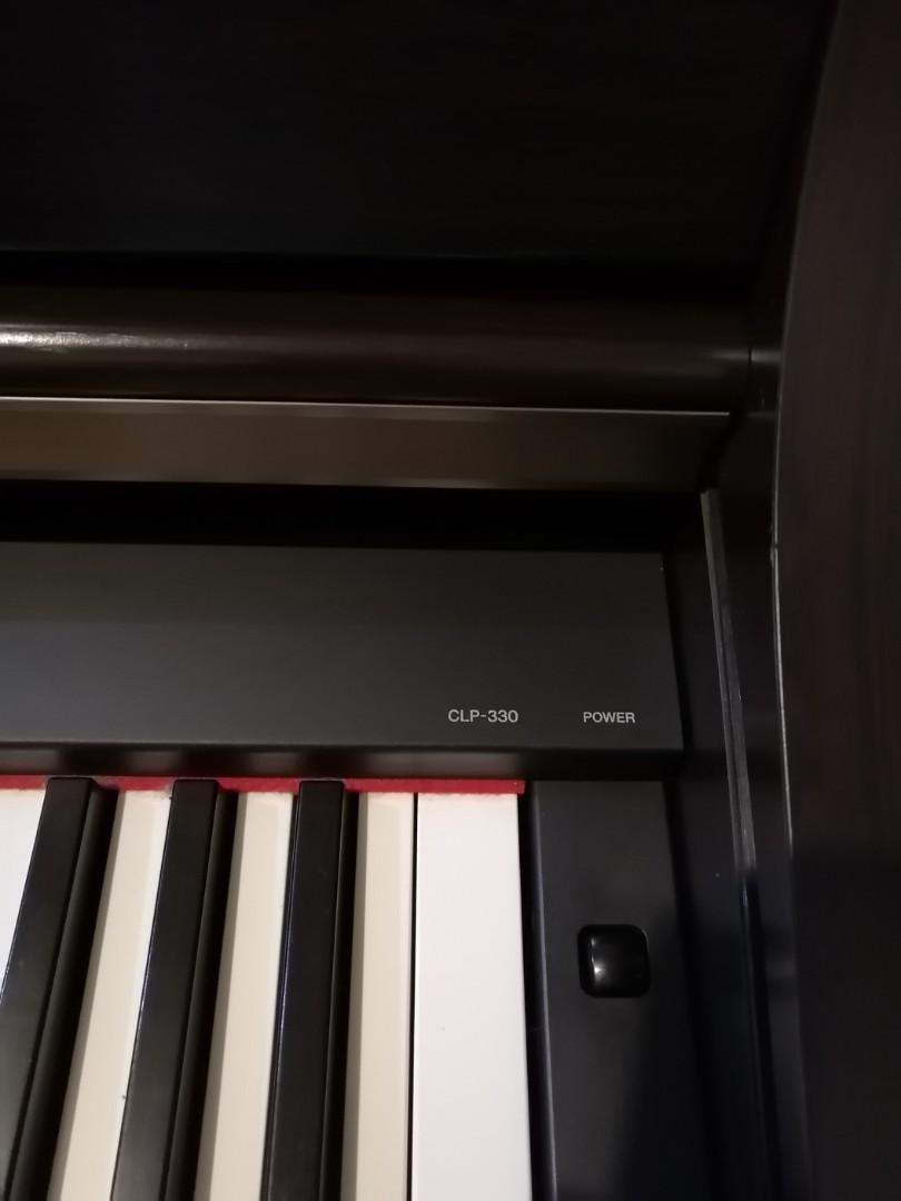 Yamaha Clavinova CLP330, Hobbies & Toys, Music & Media, Musical Instruments on Carousell