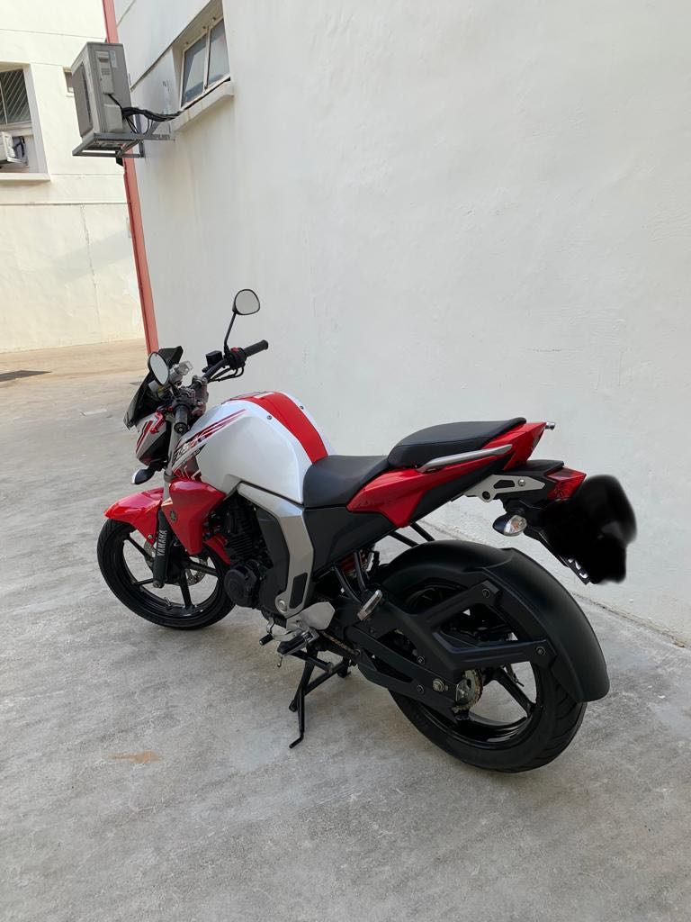 YAMAHA FZN150, Motorcycles, Motorcycles for Sale, Class 2B on Carousell
