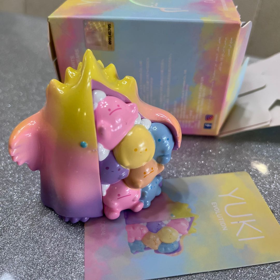 Yuki Pop Mart Toy aGodzilla Rainbow Cute, Hobbies & Toys, Toys & Games ...