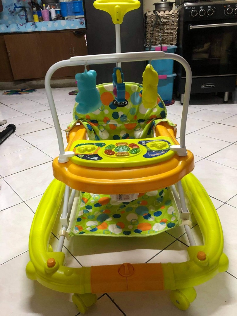 Apruva Walker, Babies & Kids, Infant Playtime on Carousell