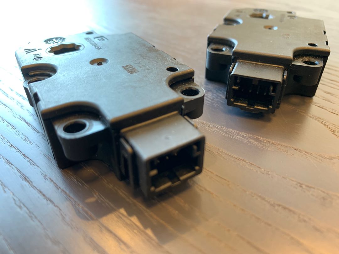 Audi HVAC Air Inlet Door Actuators / 尾冷氣出風口摩打一對 (4H0-820-511-C), 汽車配件 ...