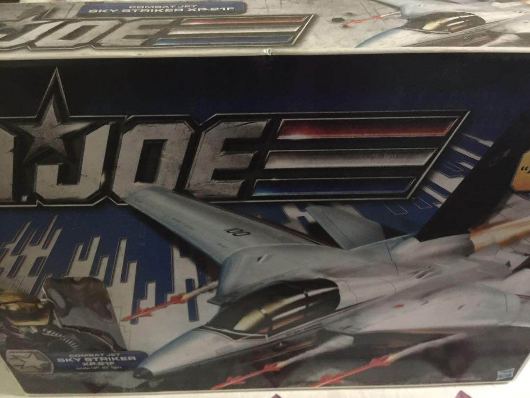 Gi Joe Sky Striker XP-21F combat jet 30th Anniversary with pilot Ace ...