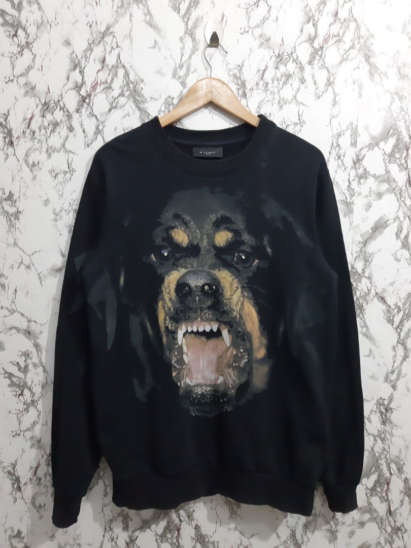Givenchy Rottweiler Sweatshirt OG, Luxury, Apparel on Carousell