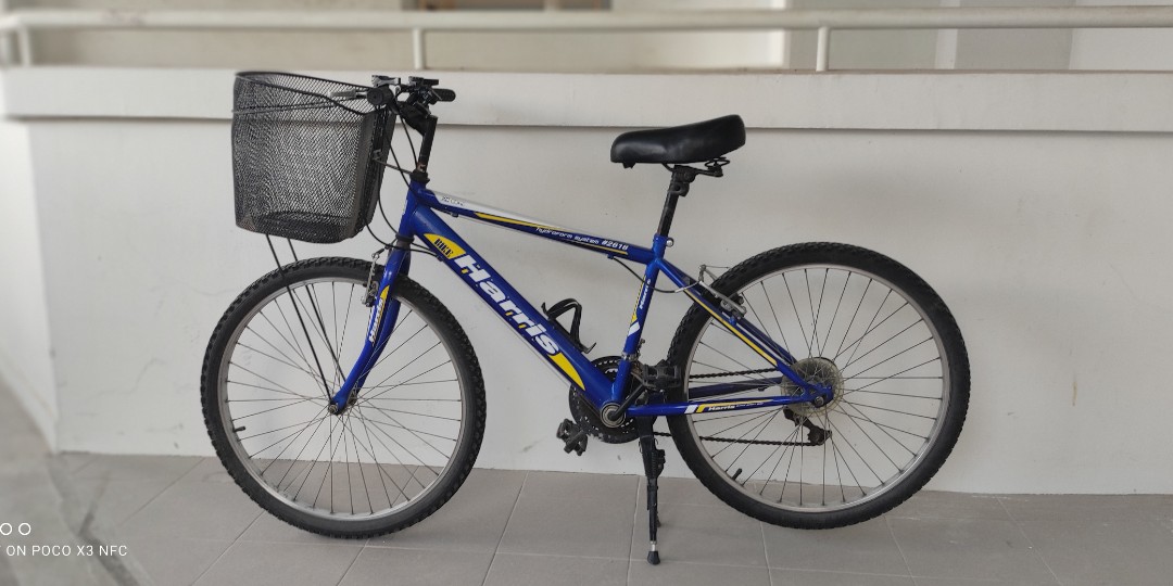 Harris bicycle - with basket / water holder / bell & comfortable ...