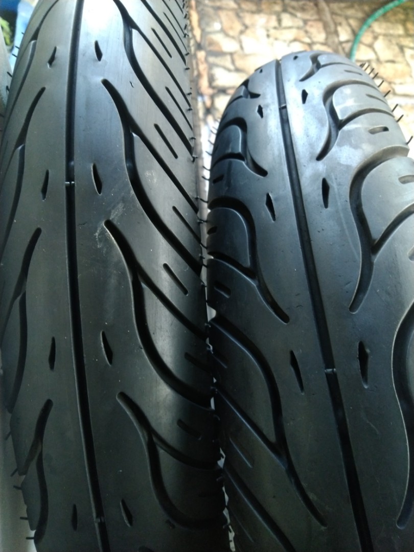 Honda click stock tires & flat seat, Motorbikes, Motorbike Parts ...