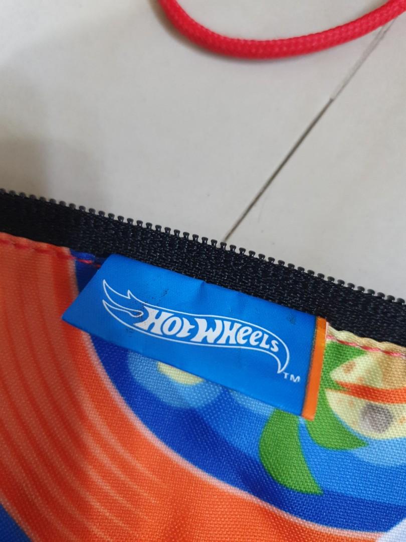 Hot Wheels car racing bag with MAP!, Hobbies & Toys, Toys & Games on ...