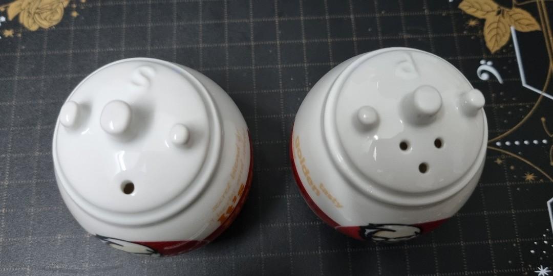 KFC salt and Pepper container, Furniture & Home Living, Kitchenware ...