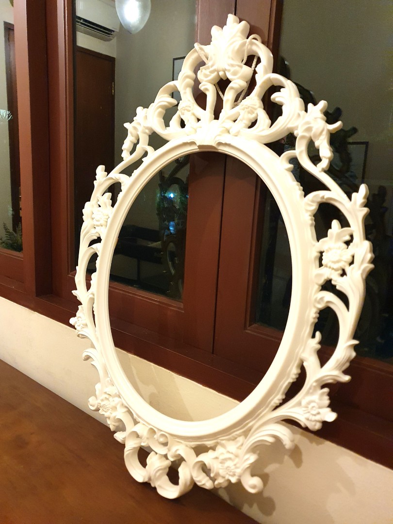 Large white victorian frame for wedding photo collage, Furniture & Home ...