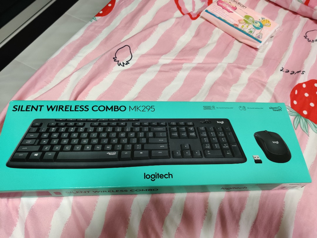 Logitech Mk295 Silent Wireless Combo Computers And Tech Parts And Accessories Computer Keyboard