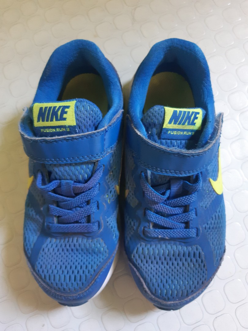 Nike for kids, Babies & Kids, Babies & Kids Fashion on Carousell