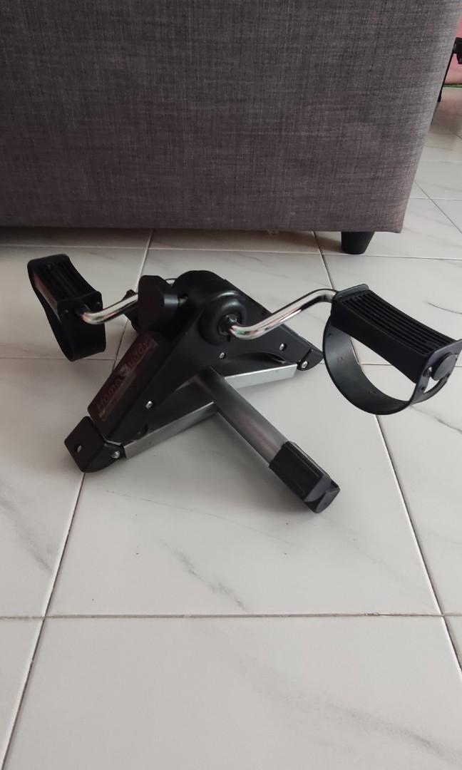 Portable and static cycyling, Sports Equipment, Exercise & Fitness ...