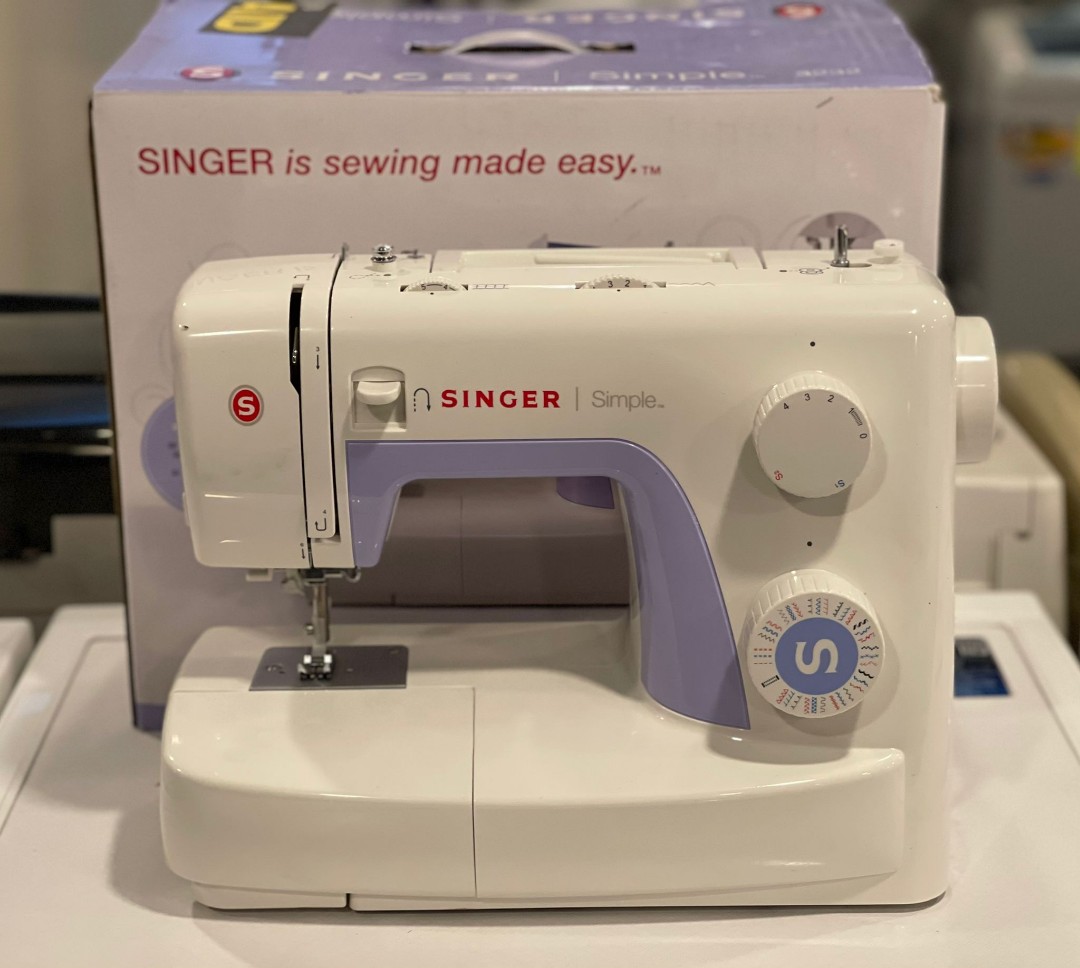 SINGER 3232 SEWING MACHINE, TV & Home Appliances, Other Home Appliances ...