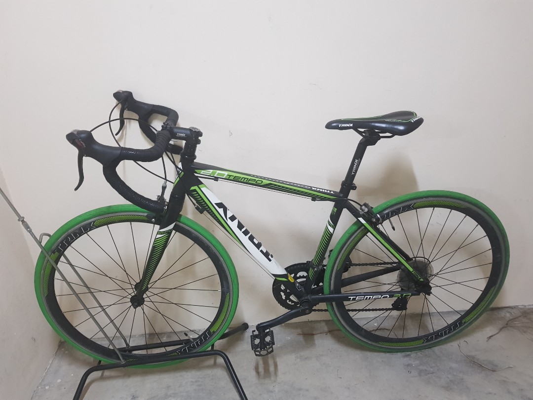 Trinx road bike, Sports Equipment, Bicycles & Parts, Bicycles on Carousell