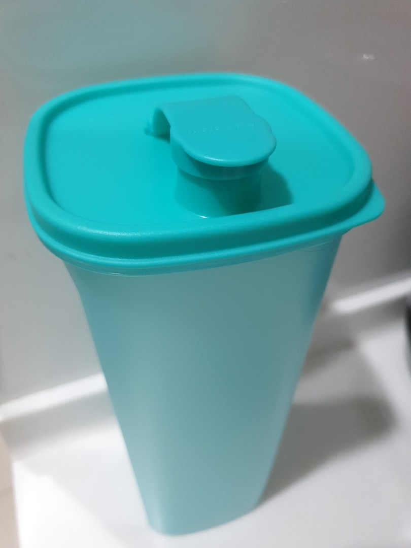Tupperware water pitcher 2 litres, Furniture & Home Living, Kitchenware ...