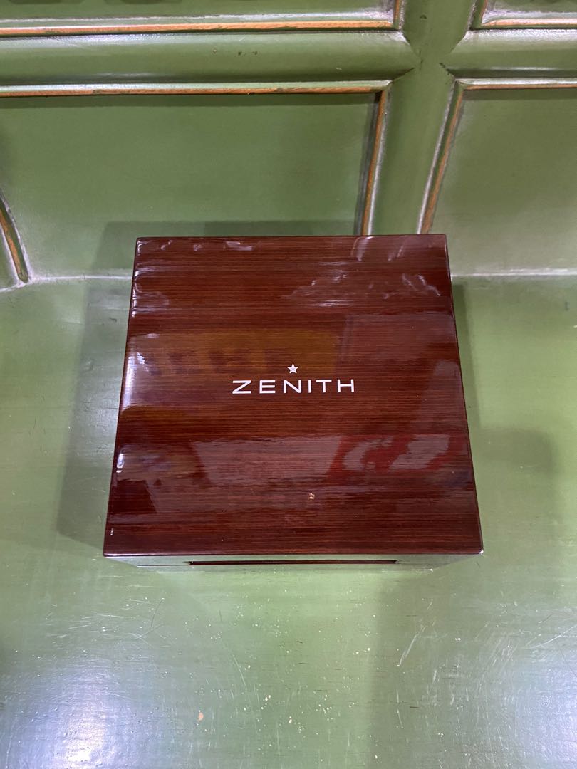 Zenith Watch Box, Men's Fashion, Watches & Accessories, Accessory ...
