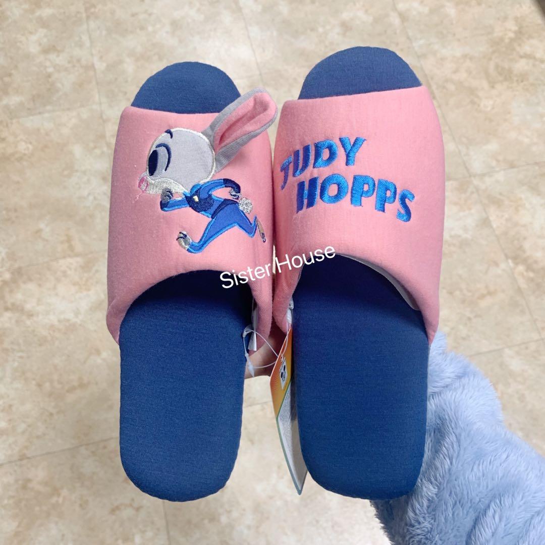 Zootopia indoor slippers, 女裝, 鞋, 拖鞋 - Carousell