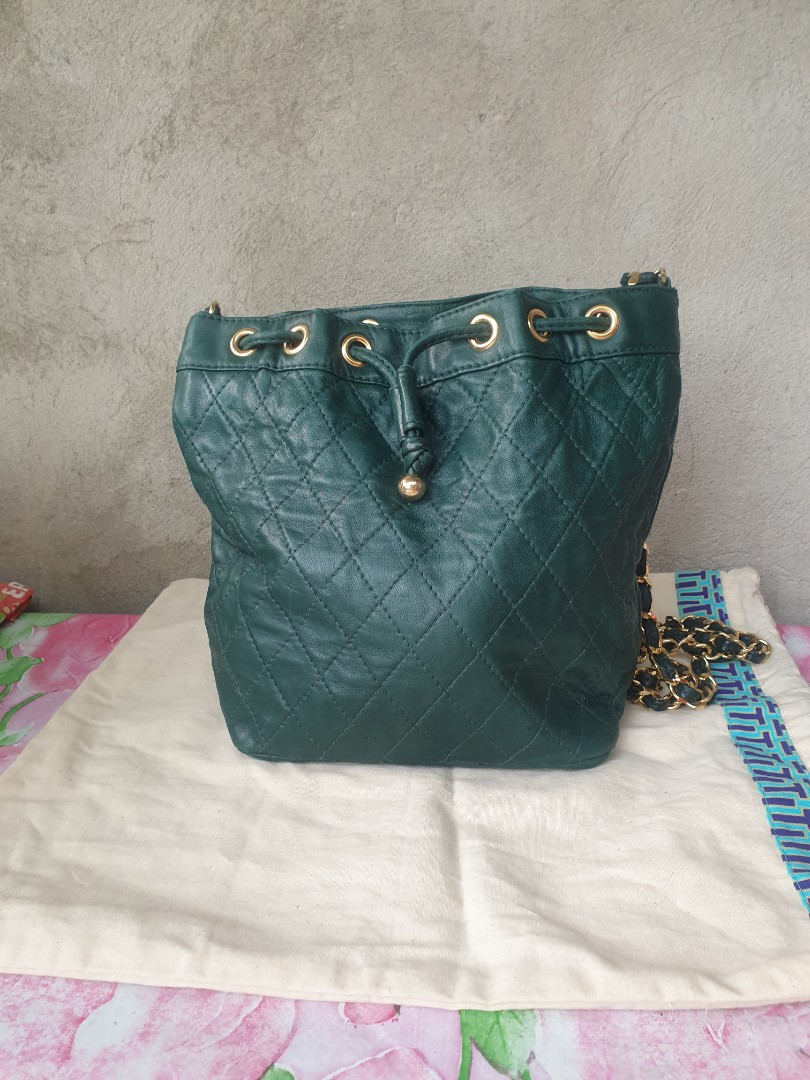 COSCI chain sling, Women's Fashion, Bags & Wallets, Cross-body Bags on ...