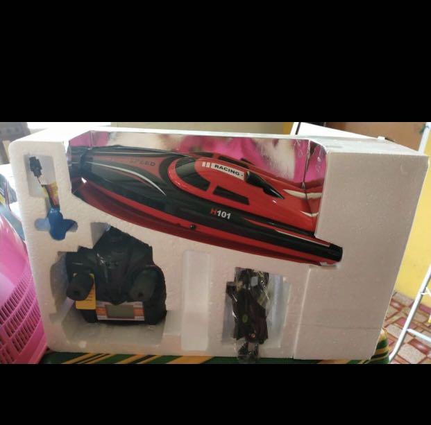 New Stock RC Boat H101 2.4GHz High Speed 30km/hour 360 degree flip with ...