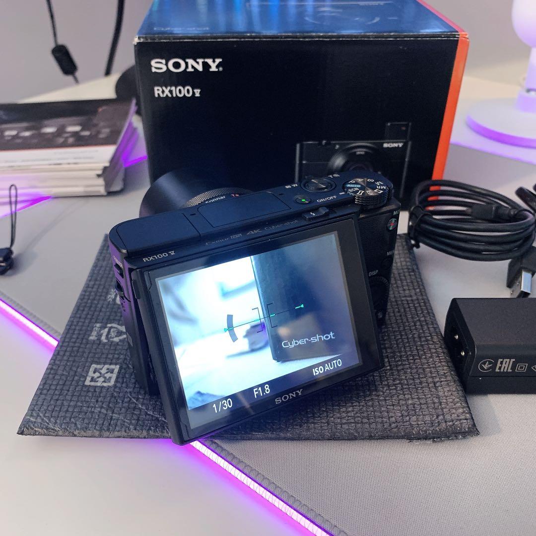 Sony RX100V (Mark 5), Photography, Cameras on Carousell