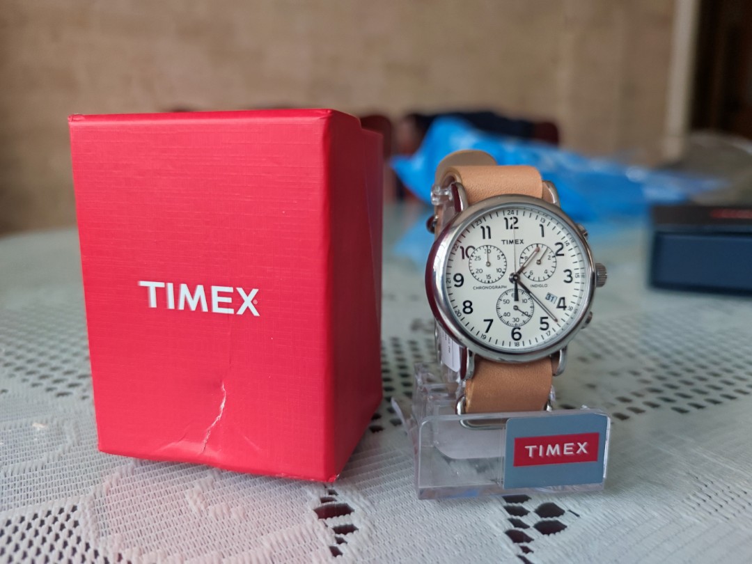 Timex Weekender Chronograph white dial, Men's Fashion, Watches ...