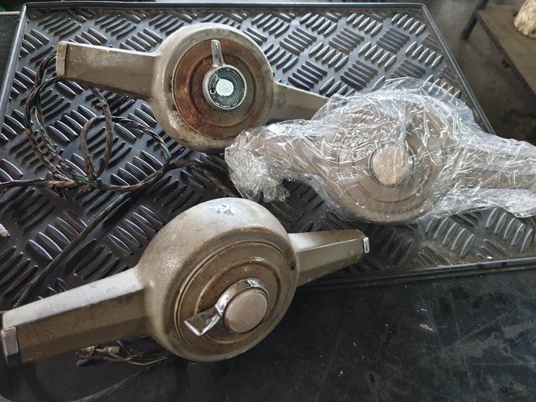 Very Rare 1950s Austin 132 / Morris J2 mini bus steering wheel signal ...
